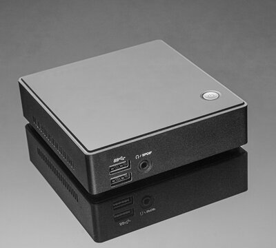 รูปภาพMini-Computer – เลือกดูภาพถ่ายสต็อก เวกเตอร์ และวิดีโอ3,636 ...