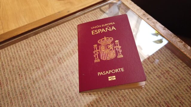 Inside Spanish Passport