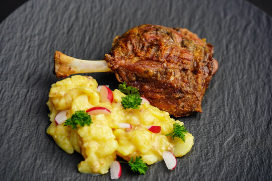 Hachse bilder – Bläddra bland 119 stockfoton, vektorer och videor ...