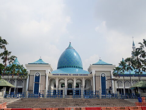 Al-Akbar Images – Browse 28 Stock Photos, Vectors, and Video | Adobe Stock