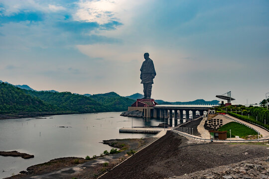 "Statue Of Unity" Images – Browse 285 Stock Photos, Vectors, and Video ...