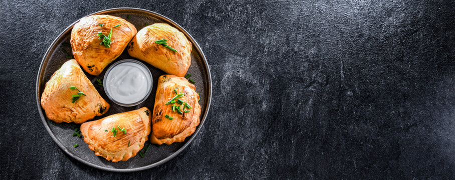 รูปภาพPyrogy – เลือกดูภาพถ่ายสต็อก เวกเตอร์ และวิดีโอ25,241 | Adobe Stock