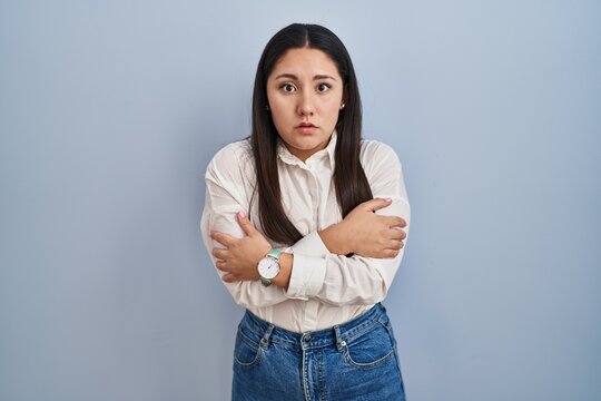 Imágenes de Tiritar: descubre bancos de fotos, ilustraciones, vectores ...