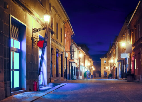 Transdanubien Bilder – Durchsuchen 896 Archivfotos, Vektorgrafiken und ...