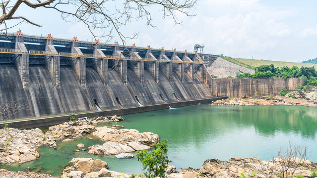 "Maithon Dam" Images – Browse 62 Stock Photos, Vectors, and Video ...