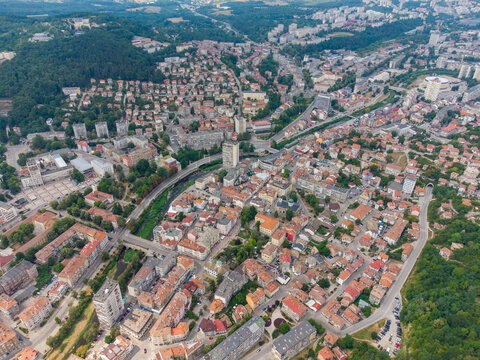 Gabrovo bilder – Bläddra bland 2,158 stockfoton, vektorer och videor ...