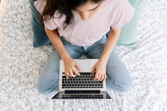 Telecommute Images – Browse 584,230 Stock Photos, Vectors, and Video ...