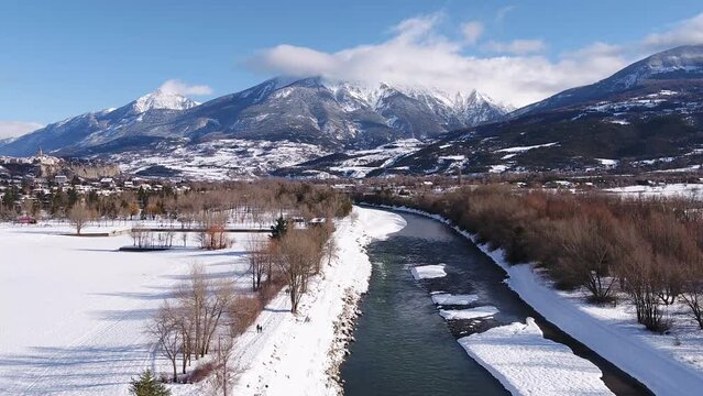 "Station Ski"-Bilder: Stock-Fotos & -Videos. | Adobe Stock