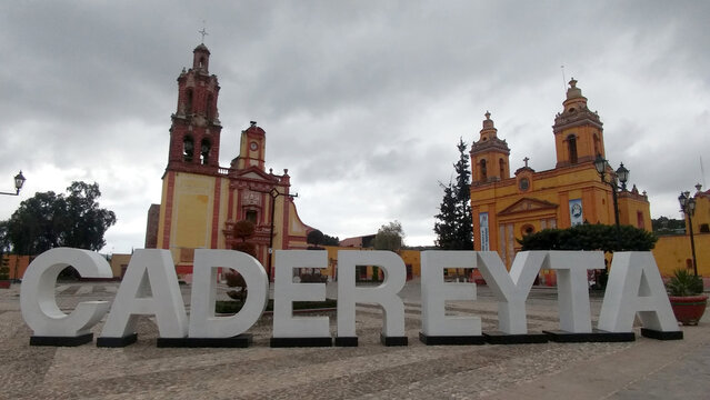 Cadereyta Images – Browse 166 Stock Photos, Vectors, and Video | Adobe ...