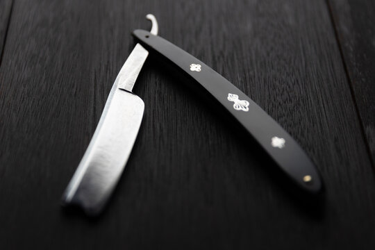 "Straight Edge Razor" Images – Browse 11,581 Stock Photos, Vectors, and ...