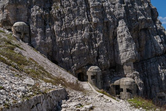 Yperite Bilder – Durchsuchen 13,353 Archivfotos, Vektorgrafiken und ...