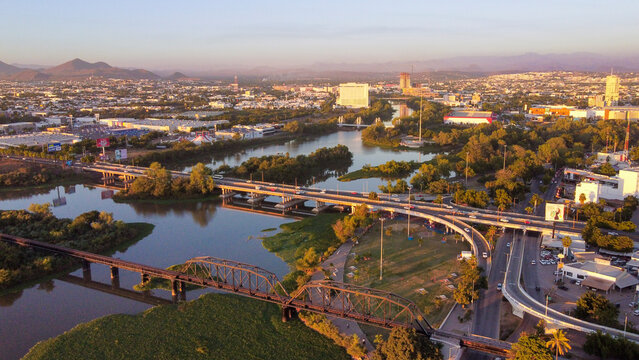 Culiacan Bilder – Durchsuchen 483 Archivfotos, Vektorgrafiken und ...