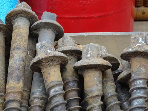 「Bulones」の写真素材 | 40件の無料イラスト画像 | Adobe Stock