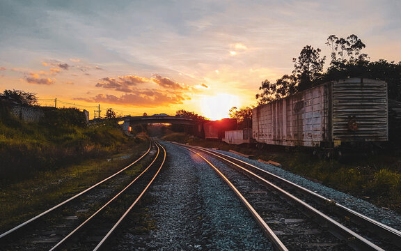 Imágenes de Rails: descubre bancos de fotos, ilustraciones, vectores y ...