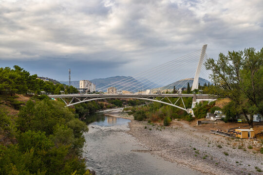 Budua Bilder – Durchsuchen 229 Archivfotos, Vektorgrafiken und Videos ...