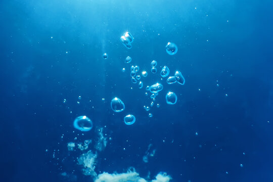 "Underwater Bubbles" Images – Browse 1,616 Stock Photos, Vectors, and Video | Adobe Stock