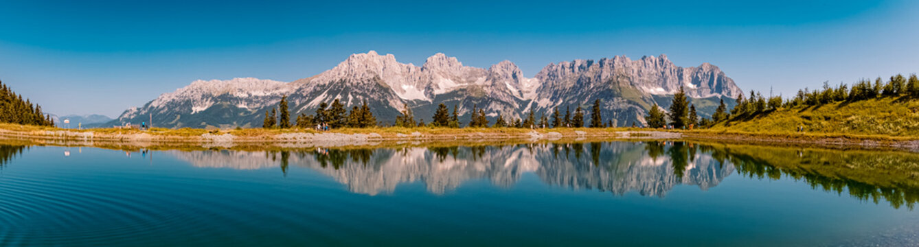 Reflections Images – Browse 7,815,172 Stock Photos, Vectors, and Video ...