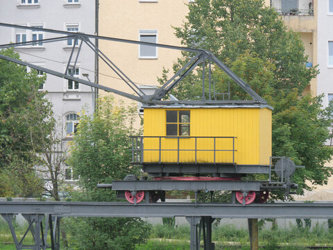 รูปภาพVerladekran – เลือกดูภาพถ่ายสต็อก เวกเตอร์ และวิดีโอ436 | Adobe Stock