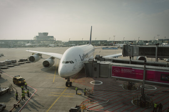 Fraport-Bilder: Stock-Fotos & -Videos. | Adobe Stock