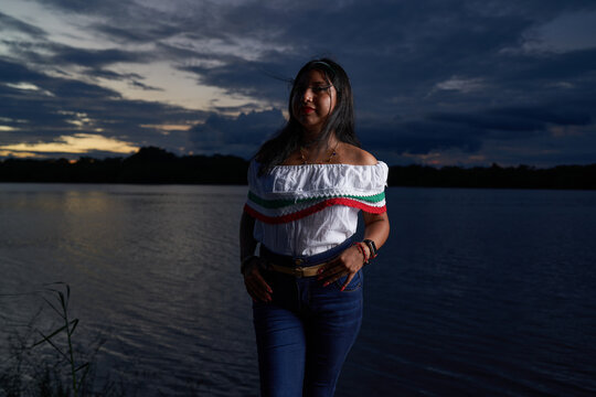 "Traje Tipico" Bilder – Durchsuchen 358 Archivfotos, Vektorgrafiken und ...