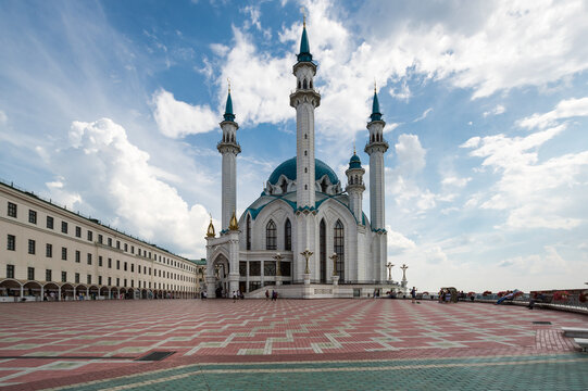 Sharif 이미지 – 찾아보기 5,974 스톡 사진, 벡터 및 비디오 | Adobe Stock