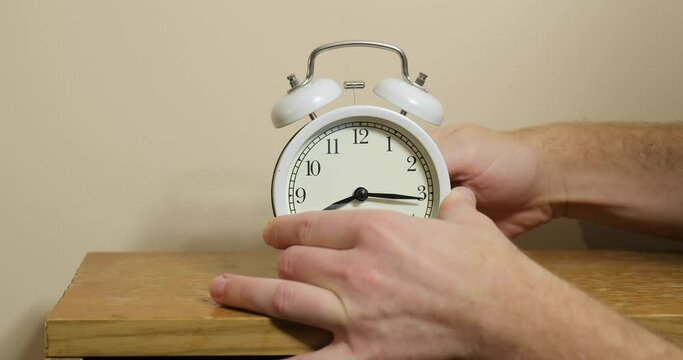 Rewind Clock Video Footage – Browse 48 HD Stock Video and Footage ...