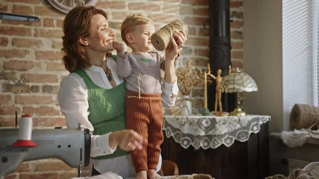 Packthread Images – Browse 3,100 Stock Photos, Vectors, and Video ...