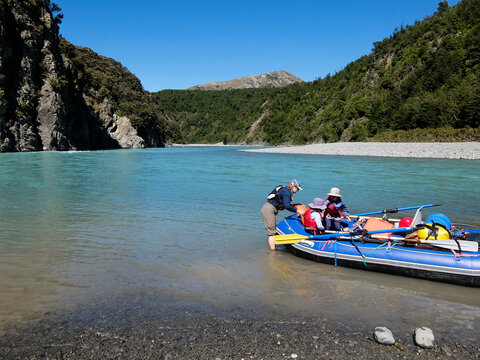 Rafting Bilder – Durchsuchen 98,127 Archivfotos, Vektorgrafiken und ...