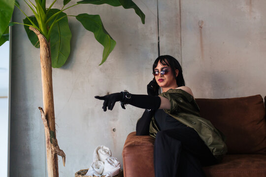 รูปภาพ"Dominant – เลือกดูภาพถ่ายสต็อก เวกเตอร์ และวิดีโอ90,633 | Adobe ...