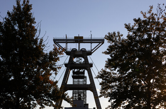 รูปภาพWinda – เลือกดูภาพถ่ายสต็อก เวกเตอร์ และวิดีโอ271 | Adobe Stock