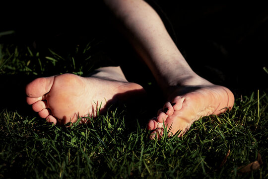 "Legs Crossed At Ankle" Images – Browse 1,950 Stock Photos, Vectors ...