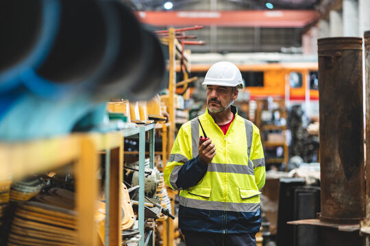 Elektrowerkstatt Bilder – Durchsuchen 287,576 Archivfotos ...