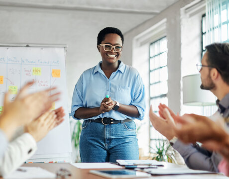 Group Presentation Images – Browse 460,160 Stock Photos, Vectors, and ...