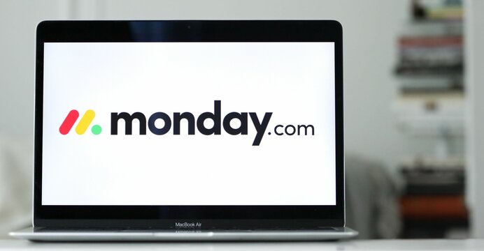 「Monday.com」の写真素材 | 49件の無料イラスト画像 | Adobe Stock