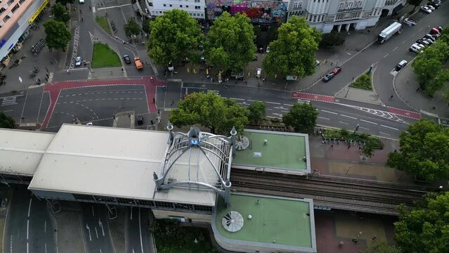 รูปภาพNollendorfplatz – เลือกดูภาพถ่ายสต็อก เวกเตอร์ และวิดีโอ49 ...