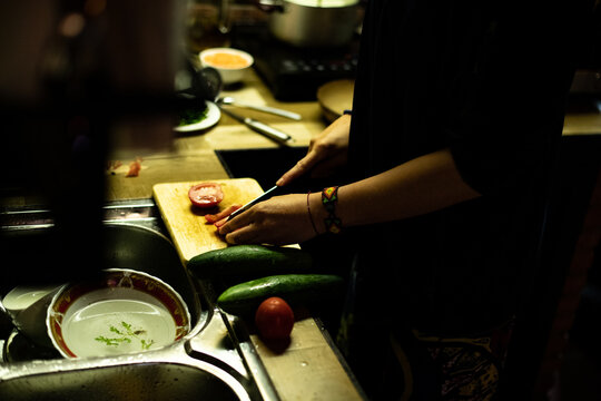 Coocking bilder – Bläddra bland 2,560 stockfoton, vektorer och videor ...