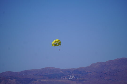 Spadochron Bilder – Durchsuchen 522 Archivfotos, Vektorgrafiken und ...