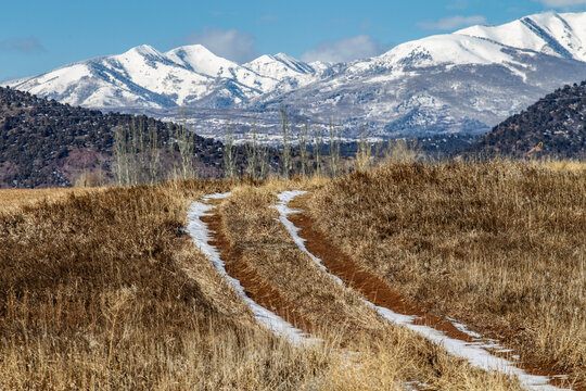 San Juan Mountains"」の写真素材 | 3,901件の無料イラスト画像 | Adobe Stock
