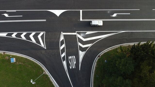 รูปภาพIncrocio – เลือกดูภาพถ่ายสต็อก เวกเตอร์ และวิดีโอ1,637 | Adobe Stock