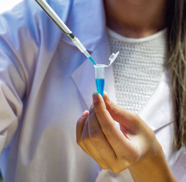 Retorte Bilder – Durchsuchen 9,600 Archivfotos, Vektorgrafiken und ...