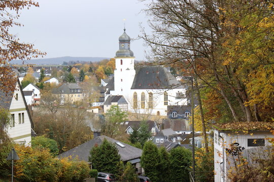 รูปภาพ"Simmern – เลือกดูภาพถ่ายสต็อก เวกเตอร์ และวิดีโอ360 | Adobe Stock