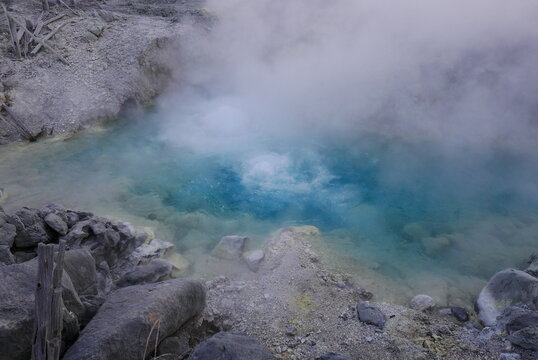 Hot Spring Wallpaper Hot Springs Images – Browse 660,466 Stock