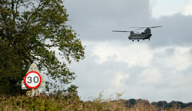 Hoverplane Bilder – Durchsuchen 4,254 Archivfotos, Vektorgrafiken und ...