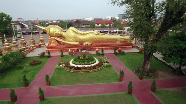 Pha That Luang Stock Videos – 402 HD & 4K Footage Clips | Adobe Stock