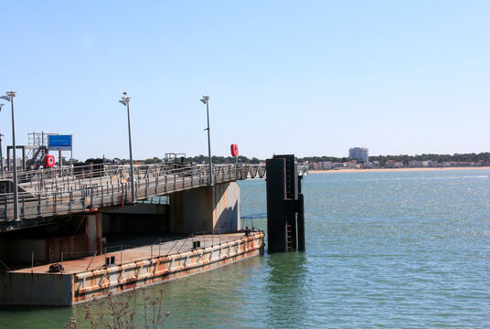 Imágenes de Appontement: descubre bancos de fotos, ilustraciones ...