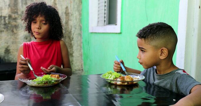 Kids Snack Time Images – Browse 6,295 Stock Photos, Vectors, and Video ...