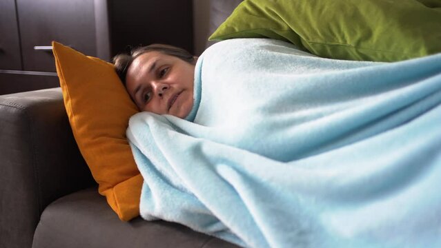 Imágenes de Estremecer: descubre bancos de fotos, ilustraciones ...