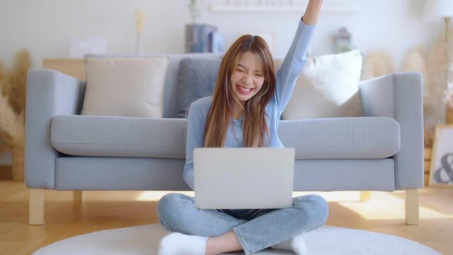 Mire Video Imagens – Procure 25,260 fotos, vetores e vídeos | Adobe Stock