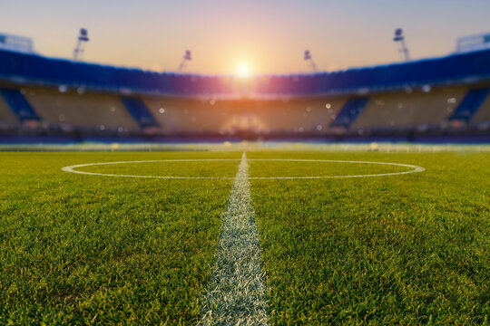 Imagens de Midfield – Explore Fotografias do Stock, Vetores e Vídeos de ...
