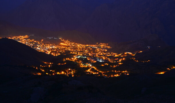 「Hakkari」の画像 - 916 件の Stock 写真、ベクターおよびビデオ | Adobe Stock